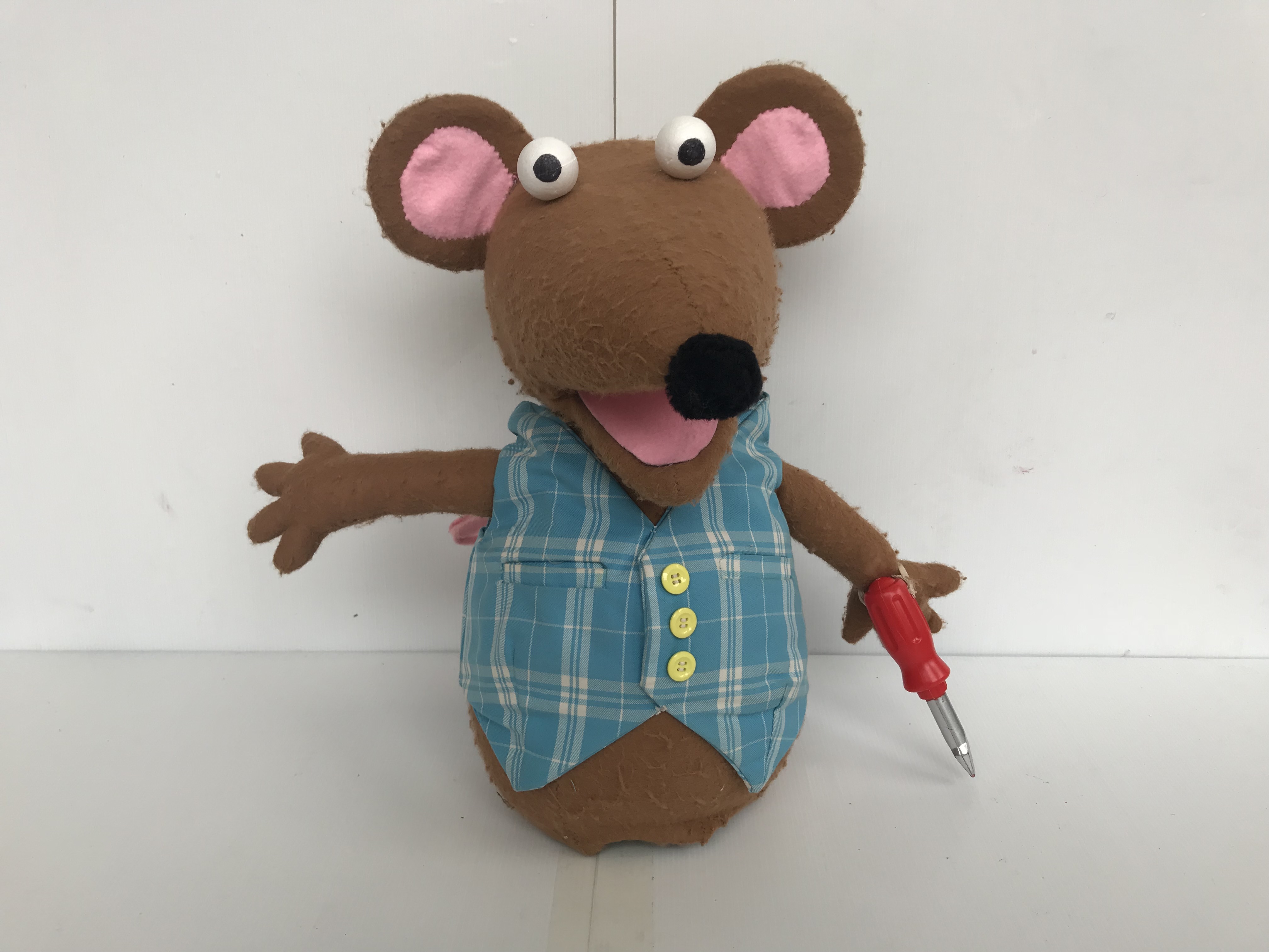 MELISSA HO – Props & Puppet Construction, Production Design